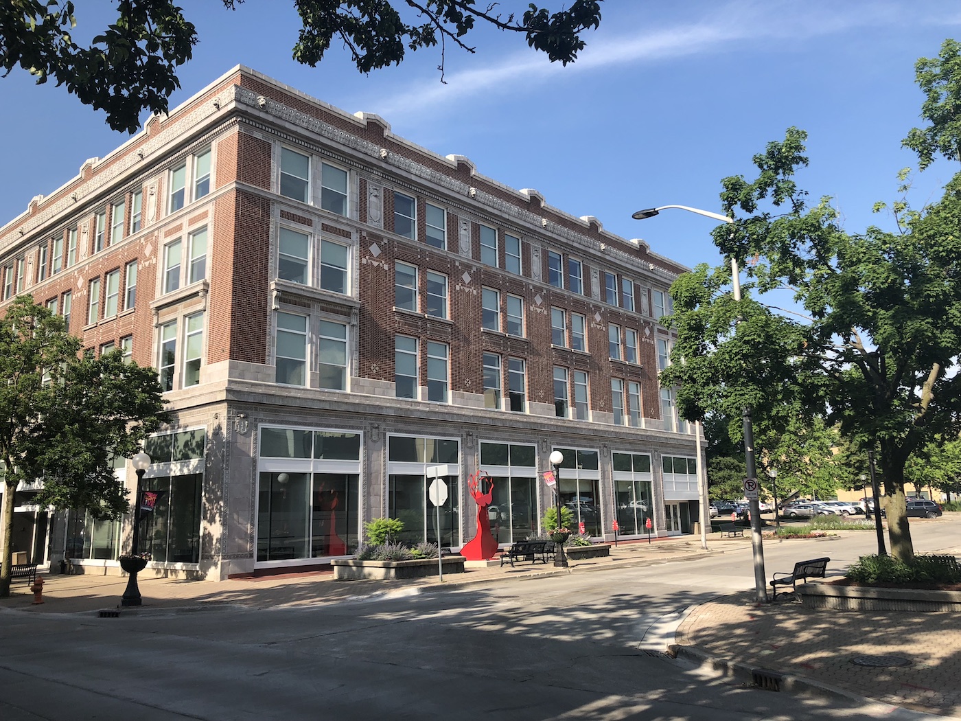 Busey Executive Center Renovations - BFW | Marcum